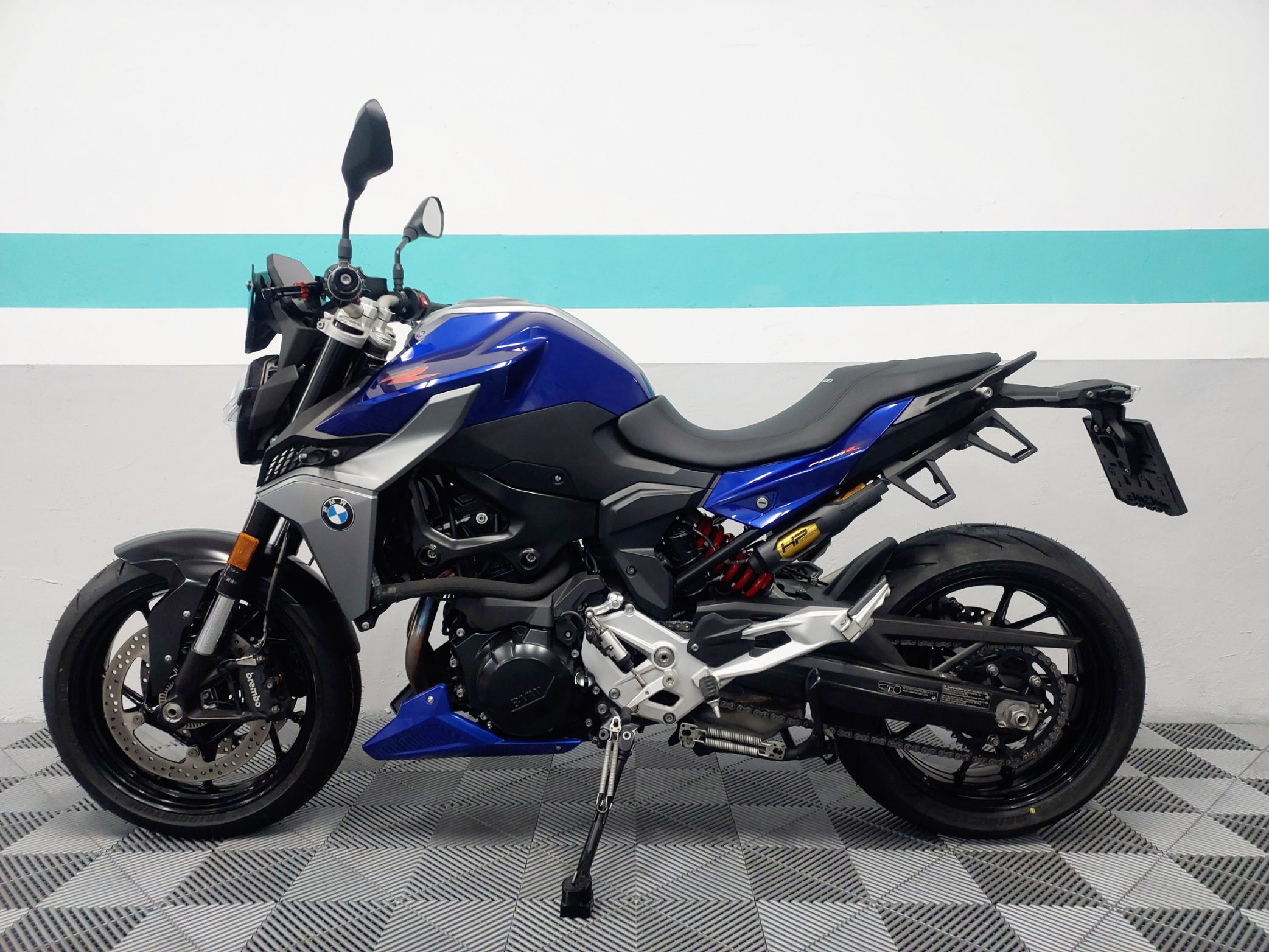 BMW F900R – 2021 – 9.635 Km – Moto Opción